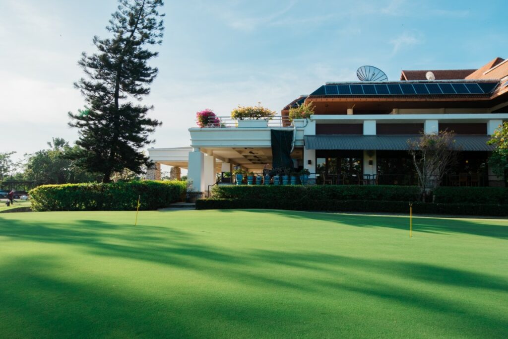 Putting & Chipping Greens – MUANG KAEW GOLF COURSE